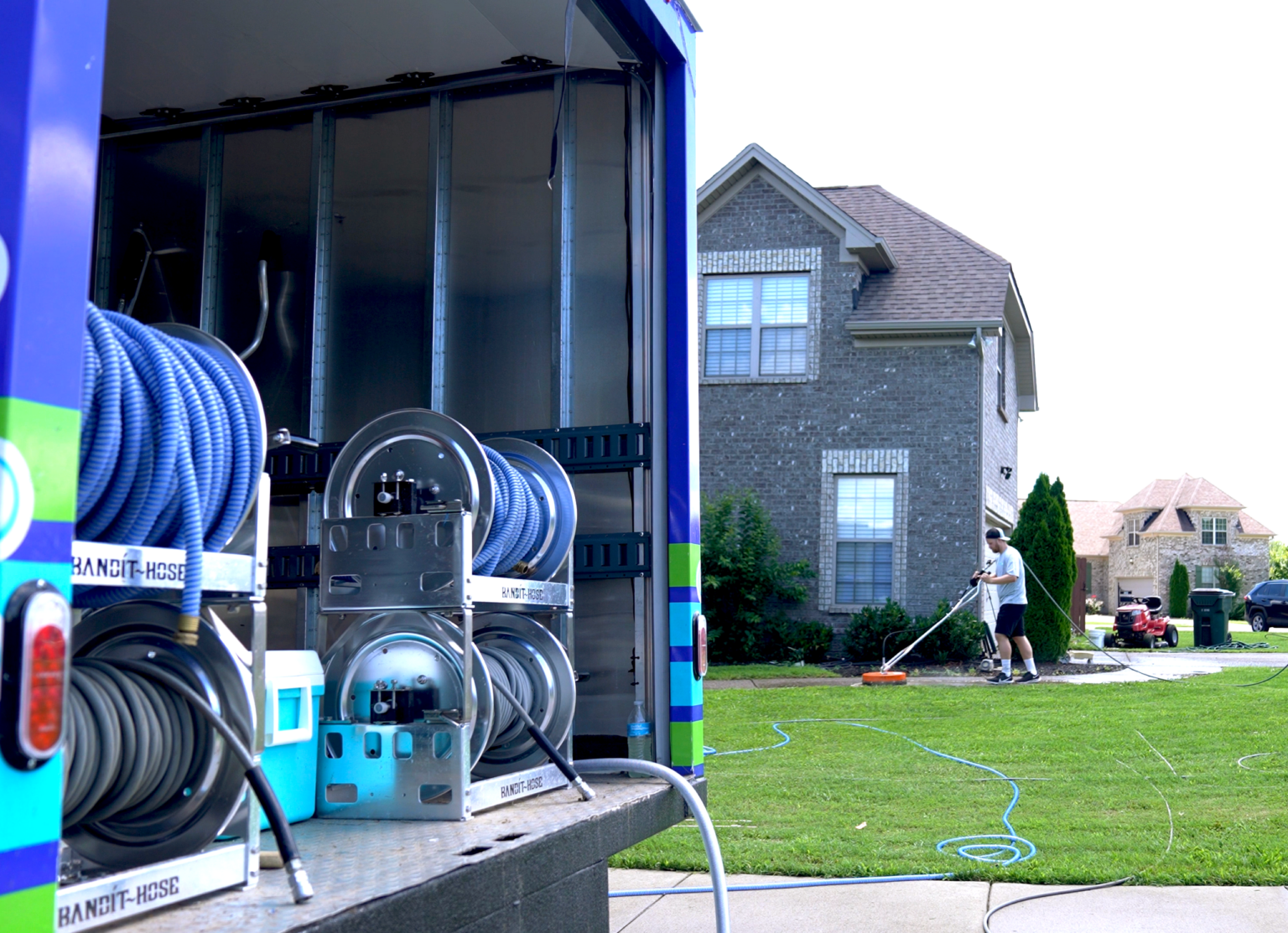 Power Washing Franchise Opportunity | Rolling Suds